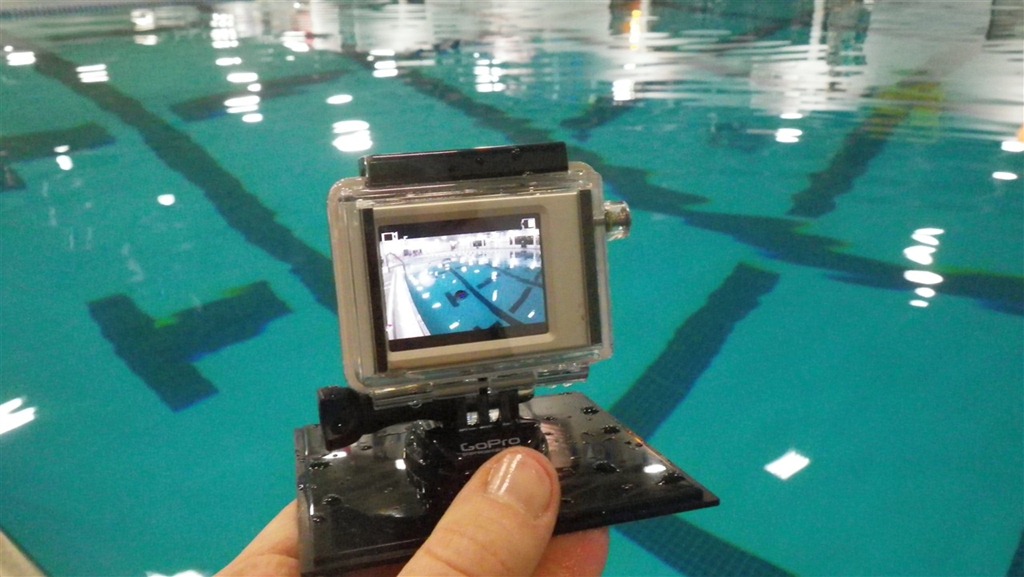 analyzing-your-swim-technique-in-the-pool-with-the-gopro-hd-11 ...